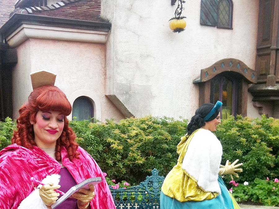 Hermanastras_Cenicienta_Cirendella_en_Disney - Galissea
